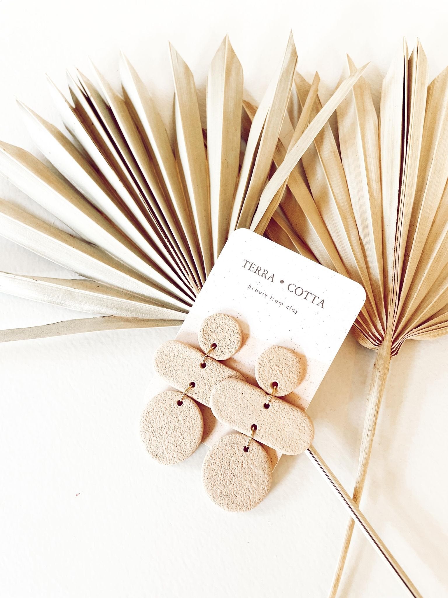 The Phawn Clay Earrings by Terra Cotta – Thread + Seed