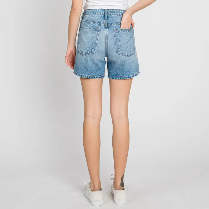 The Drew Light Denim Shorts – Thread + Seed