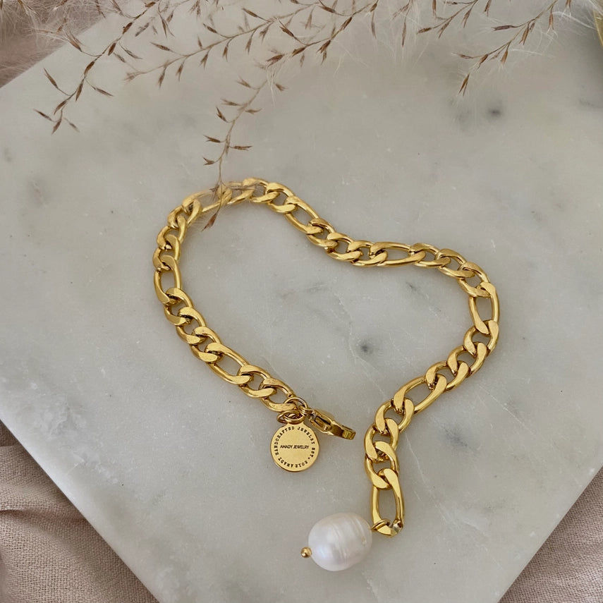 The Figaro Chain Pearl Bracelet by Amady Jewelry – Thread + Seed