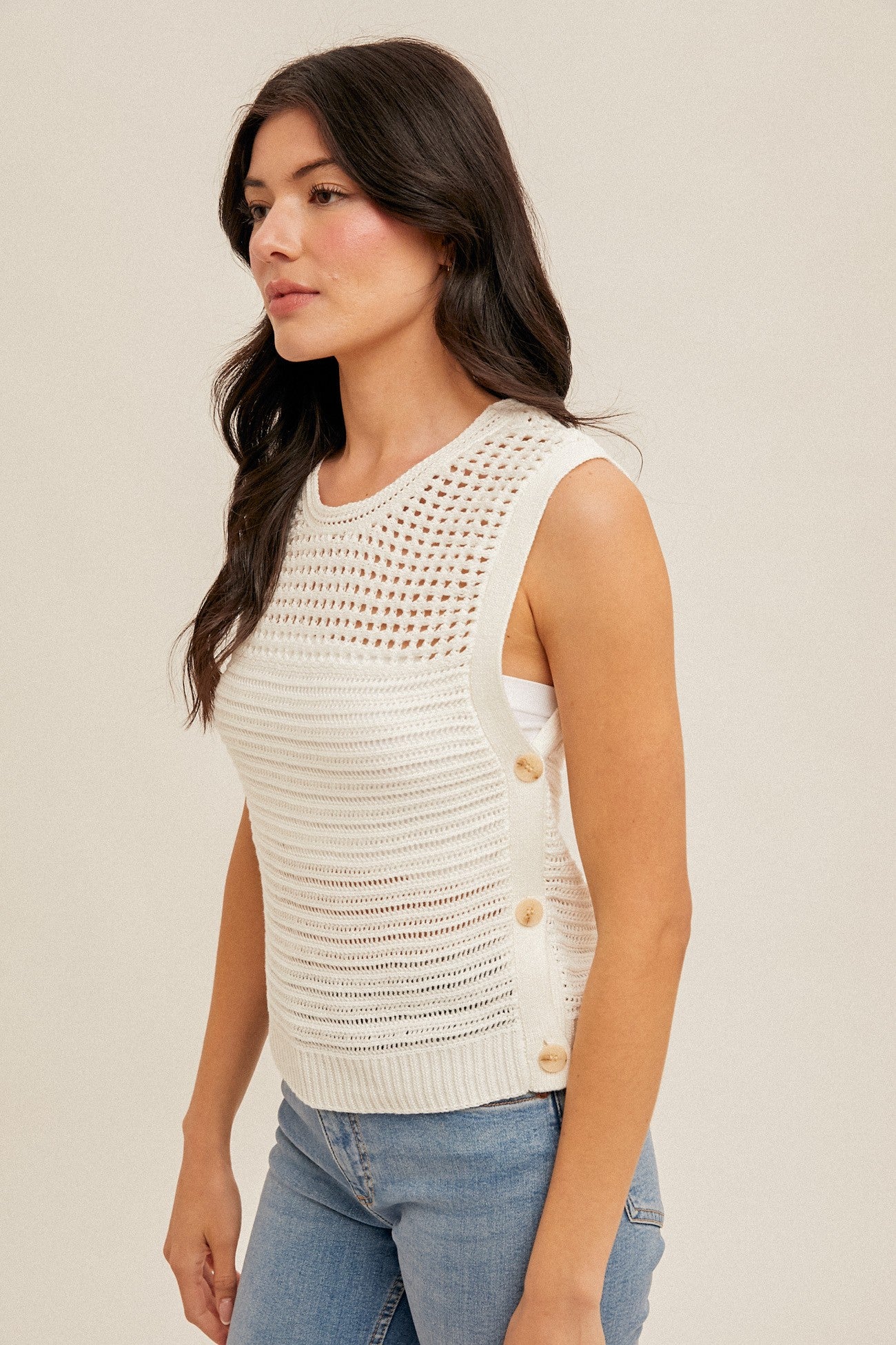 The Mora Off White Side Button Tank – Thread + Seed
