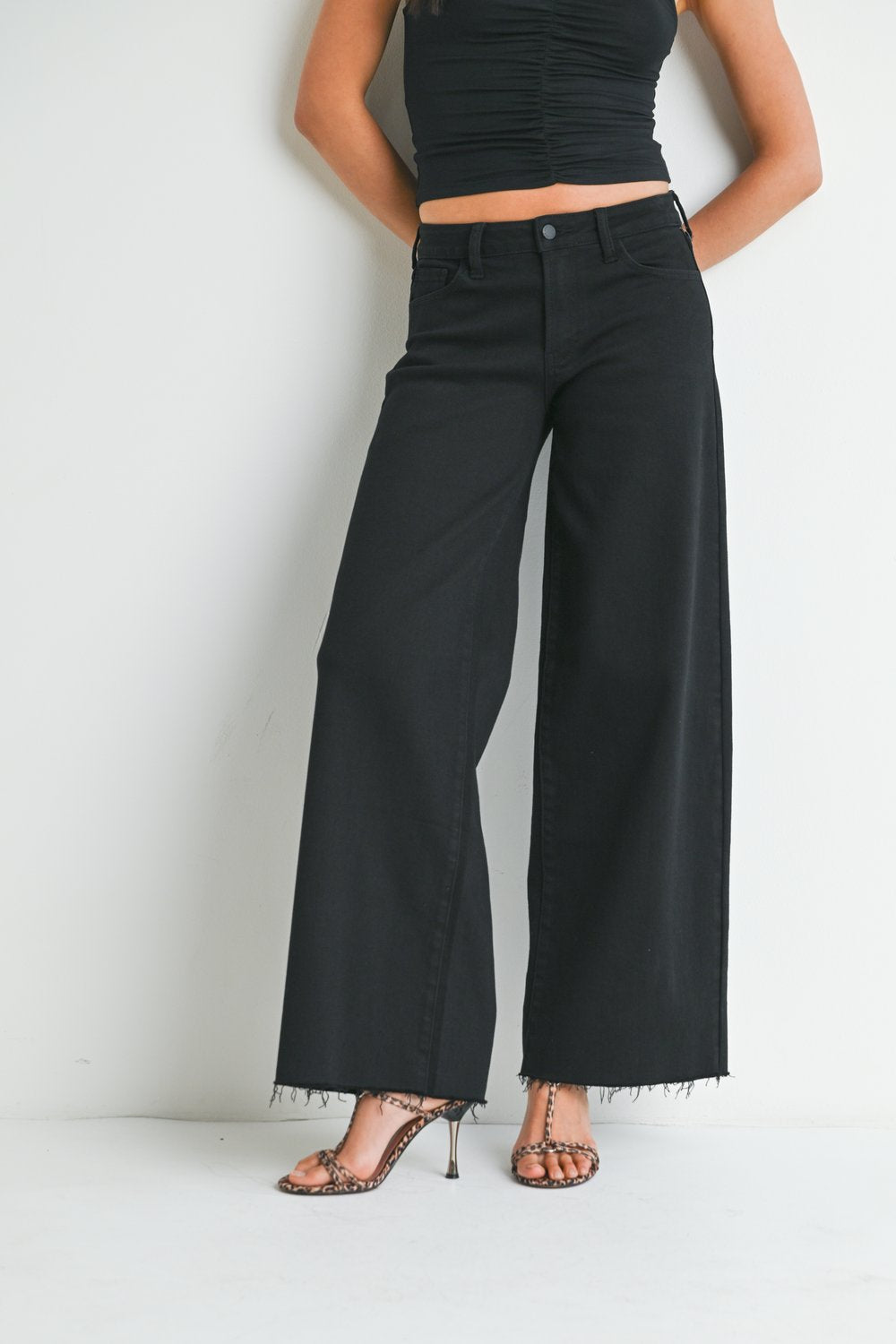 The Christy Black Relaxed Wide Leg Jeans – Thread + Seed