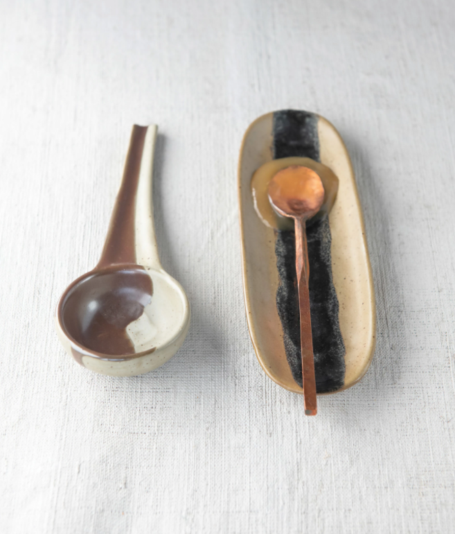 Two-Tone Stoneware Spoon – Thread + Seed