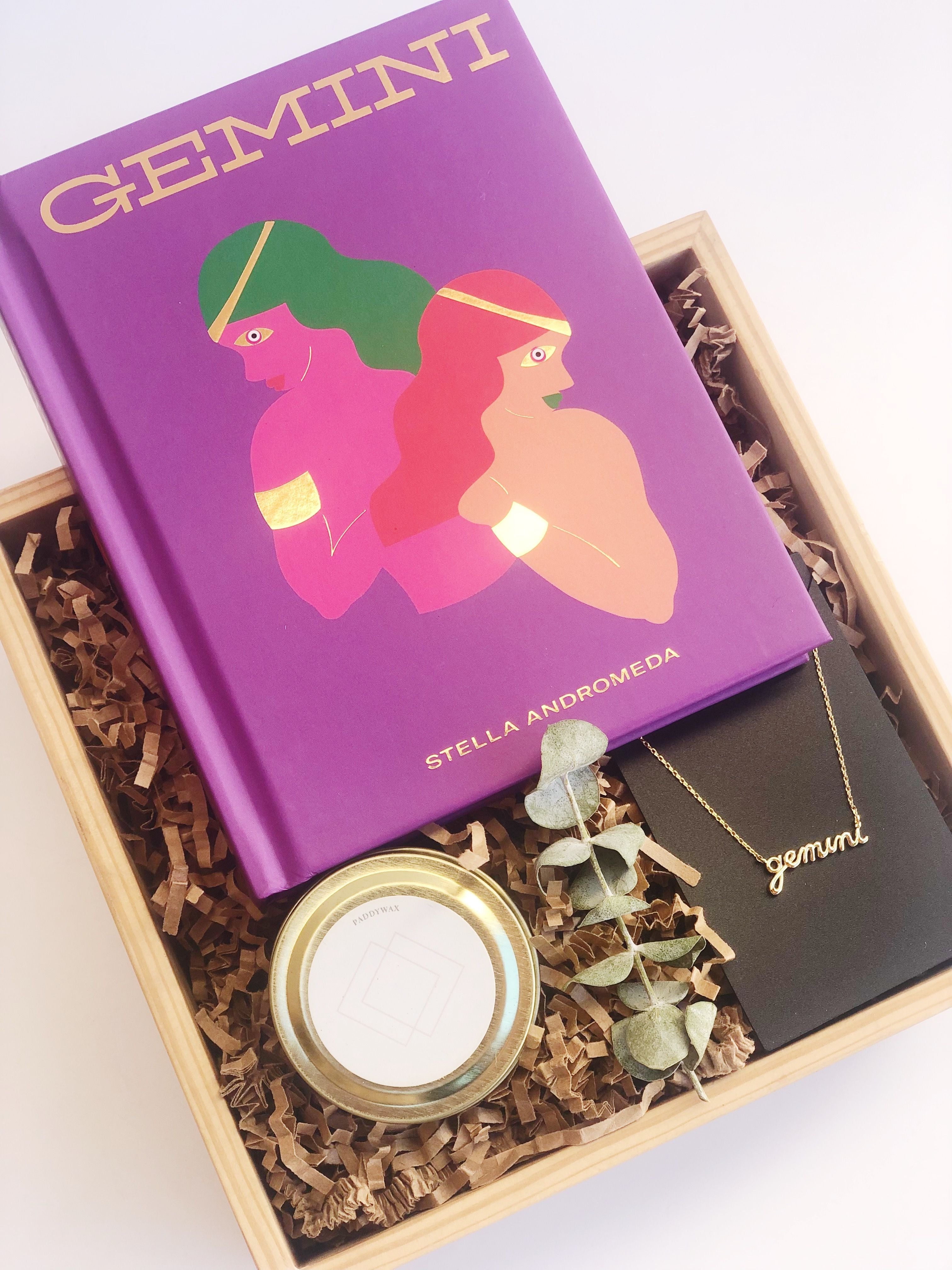 The Gemini Zodiac Box – Thread + Seed